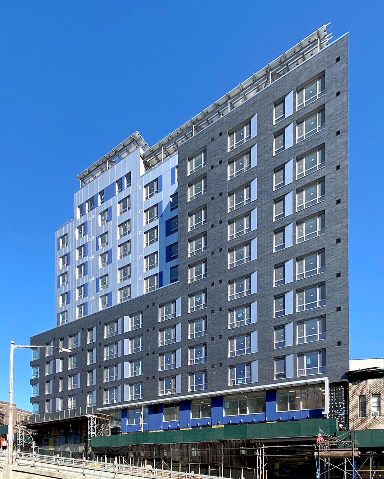 2050 Grand Concourse - Unique People Services